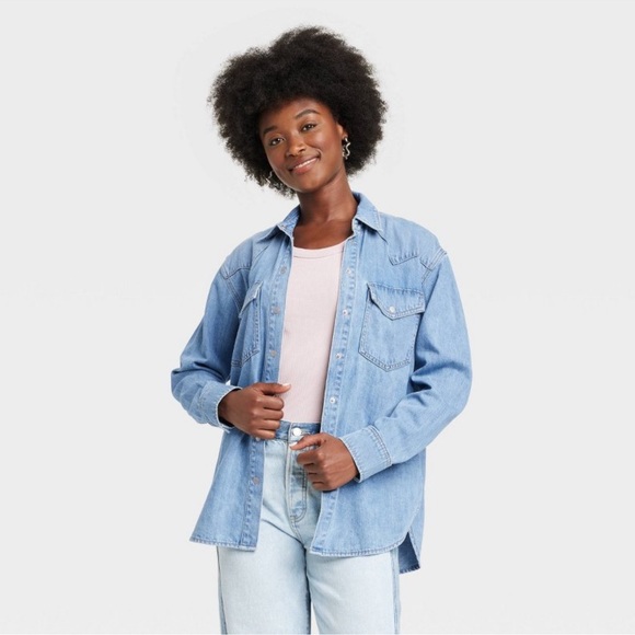 Universal Thread | Tops | Womens Long Sleeve Denim Shirt Universal ...